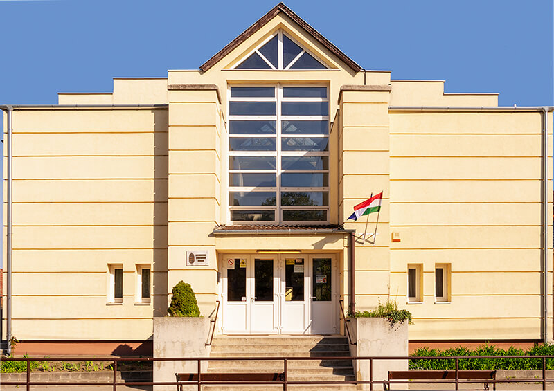 Intézmény - Szigetszentmiklos